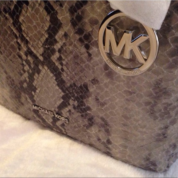 Michael Kors | Bags | Michael Kors Brooke Medium Python Embossed Tote ...